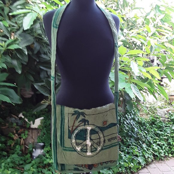 Silly Yeti | Bags | Host Pick Silly Yeti Peace Purse Crossbody Bag ...